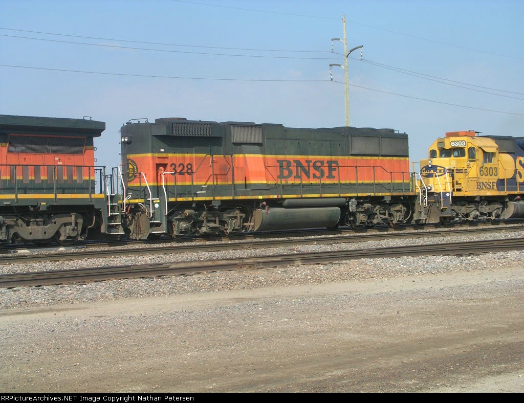 BNSF 328